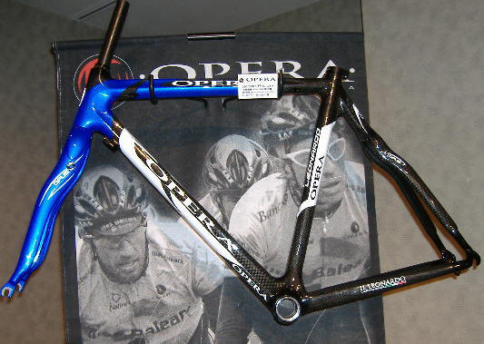 ルナ サイクル（「New モデル情報」07・ピナレロ オペラ編）